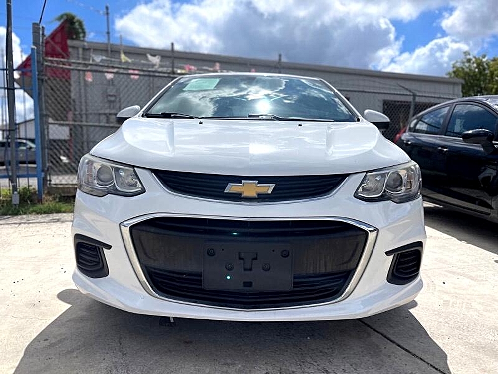 Cruising in Style: A Review of the 2017 Chevrolet Sonic FL Auto Hatchback