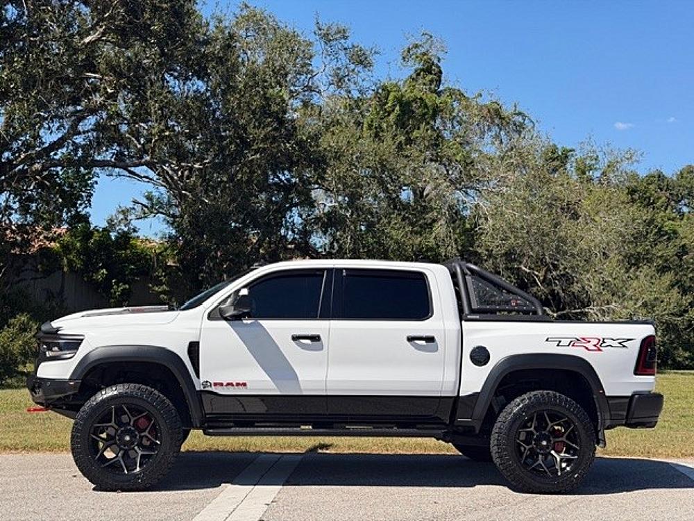 Expert Panel Showdown: Which Vehicle Is Right for You?